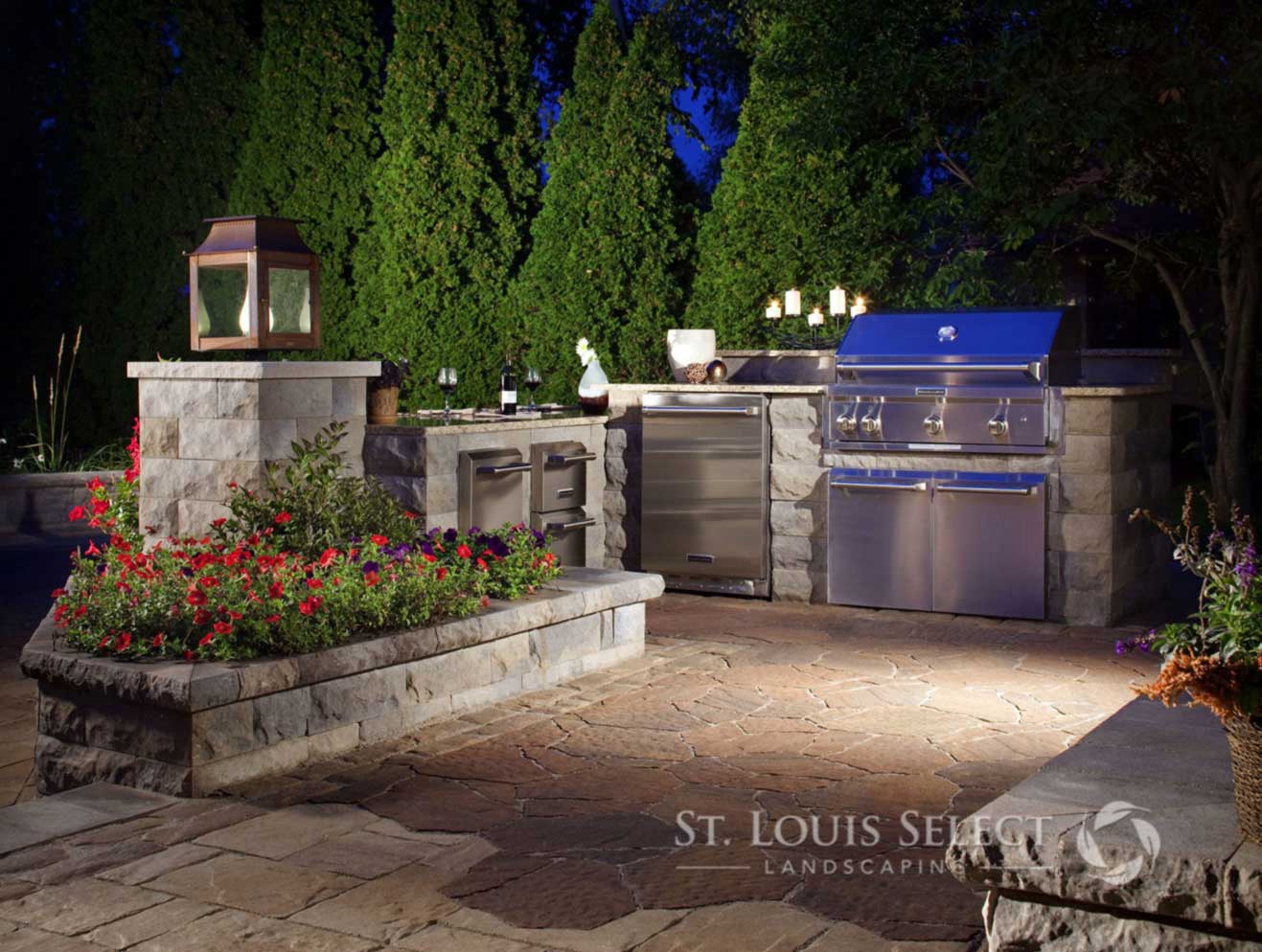 Outdoor Kitchens - St. Louis Select Landscaping